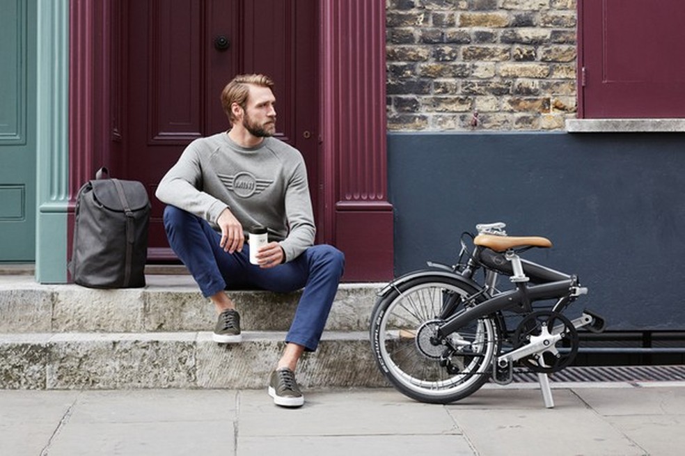 Mini lança bicicleta dobrável 'gourmet' com preço de R$ 5.900
