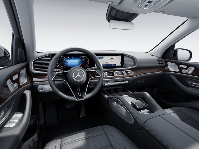 Mercedes-Benz GLS muda visual e mantém motorização híbrida por quase R ...