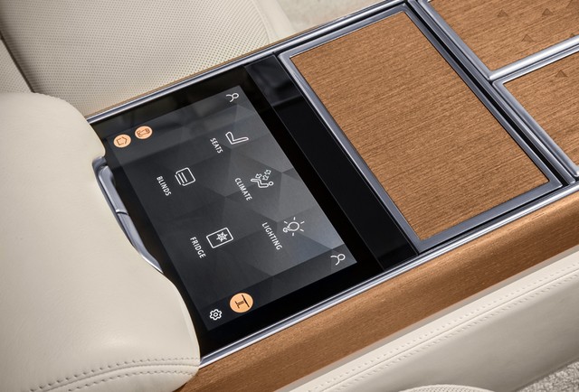 Teste: Novo Range Rover custa R$ 1,3 milhão e é bom de dirigir, mas ...