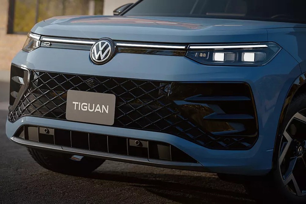 Novo Volkswagen Tiguan chega por R$ 300 mil com 272 cv e tração integral