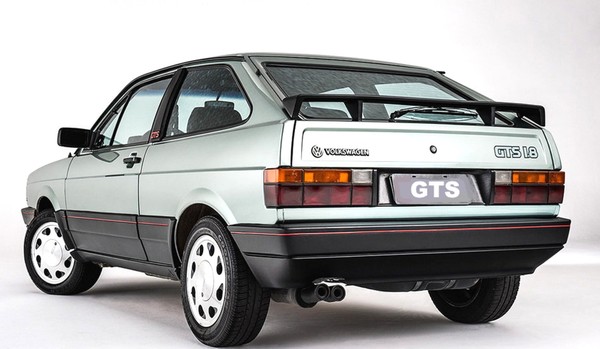 Volkswagen Gol quadrado: 6 versões do ícone que custam até R$ 120 mil