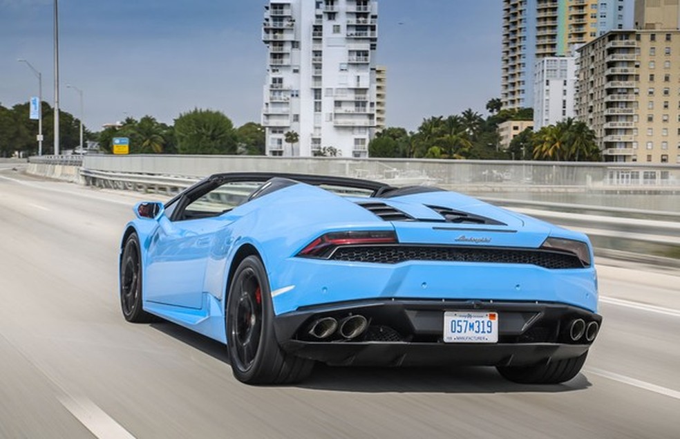 Huracán Spyder custará cerca de R$ 3,5 milhões no Brasil
