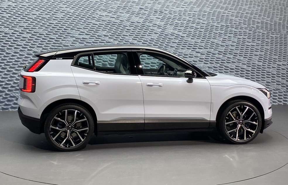 Volvo EX30 vende em cinco dias o que o XC40 comercializou no ano todo