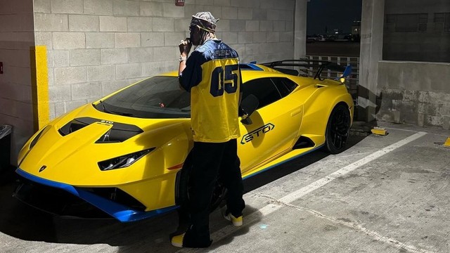 De Ferrari a Bugatti: Travis Scott tem coleção de carros de R$ 62 milhões