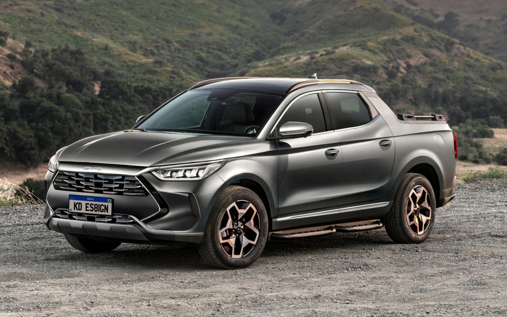 Flagra: nova picape intermediária da BYD surge pela 1ª vez no Brasil