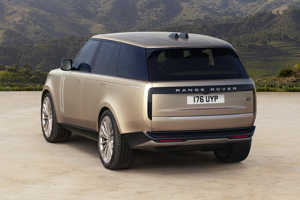 Land Rover Range Rover virá ao Brasil em versões híbridas, mas sem ...