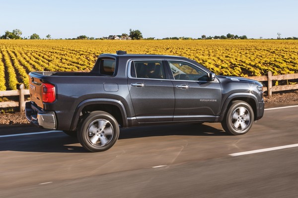 Ram Rampage: versões, preços, equipamentos e fichas técnicas