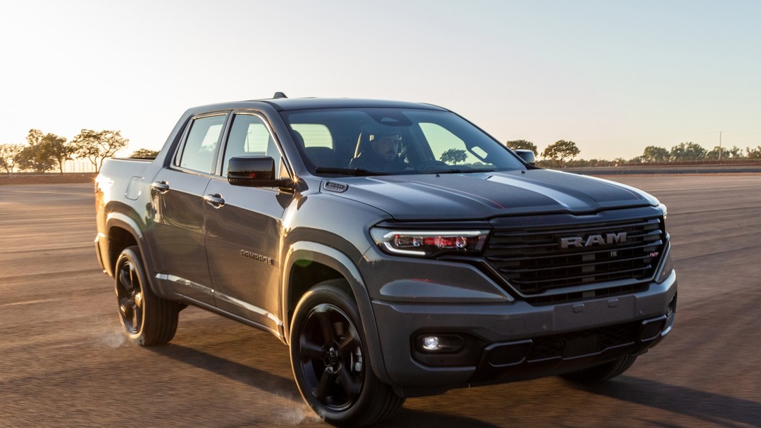 Autoesporte Carros: RAM 3500