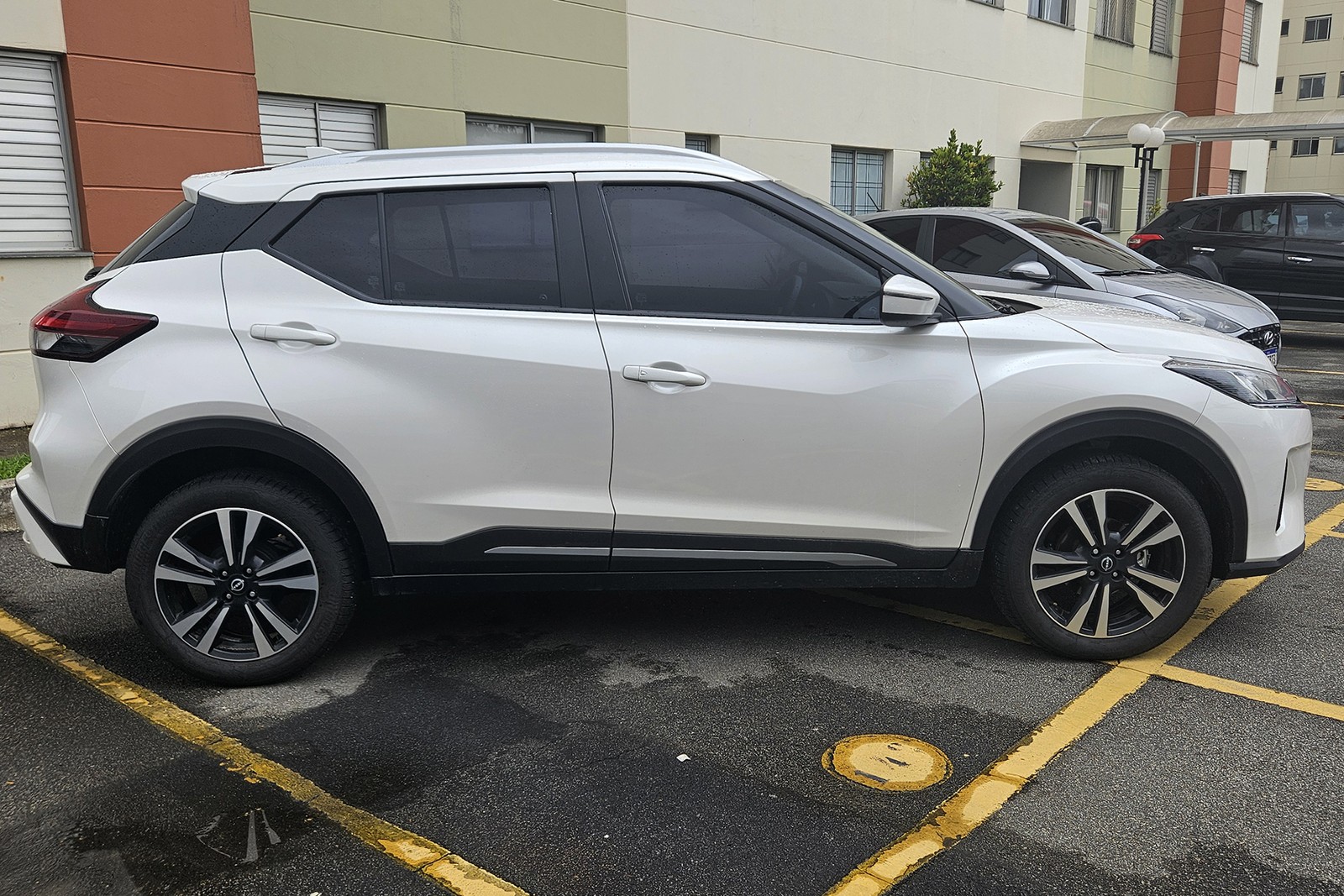 Nissan Kicks Advance: 5 razões para comprar e 5 motivos para fugir