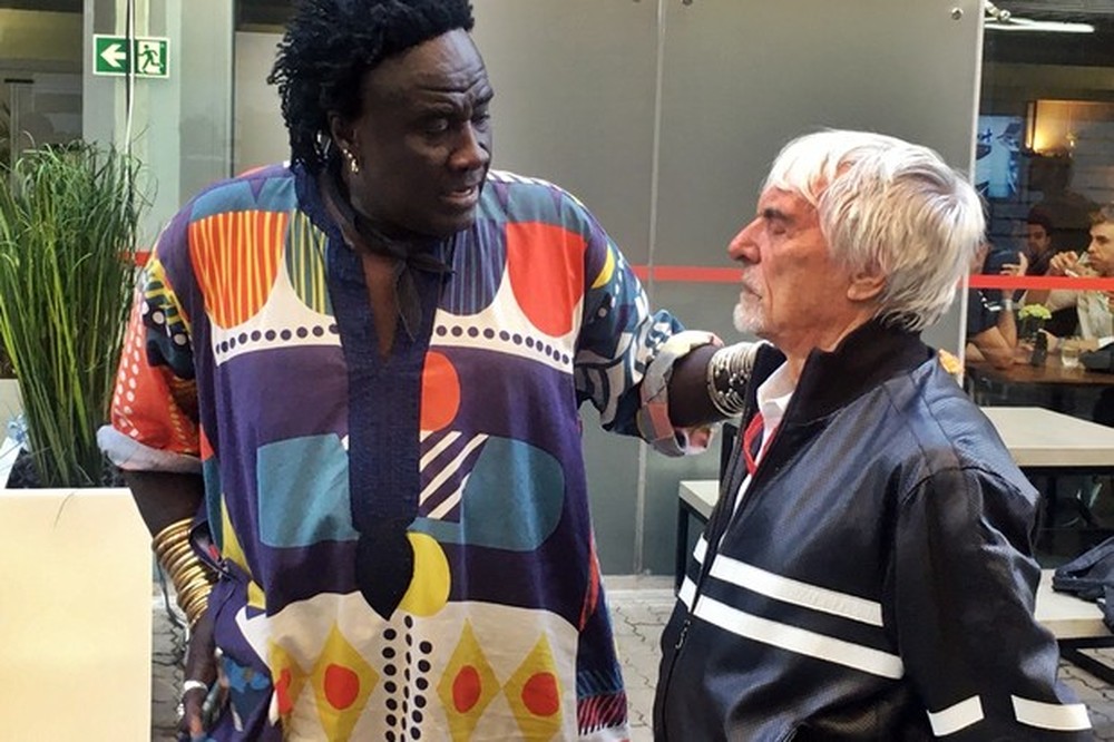 Mr. Moko, o magnata senegalês que vai em todas as corridas de F1 há 40 anos