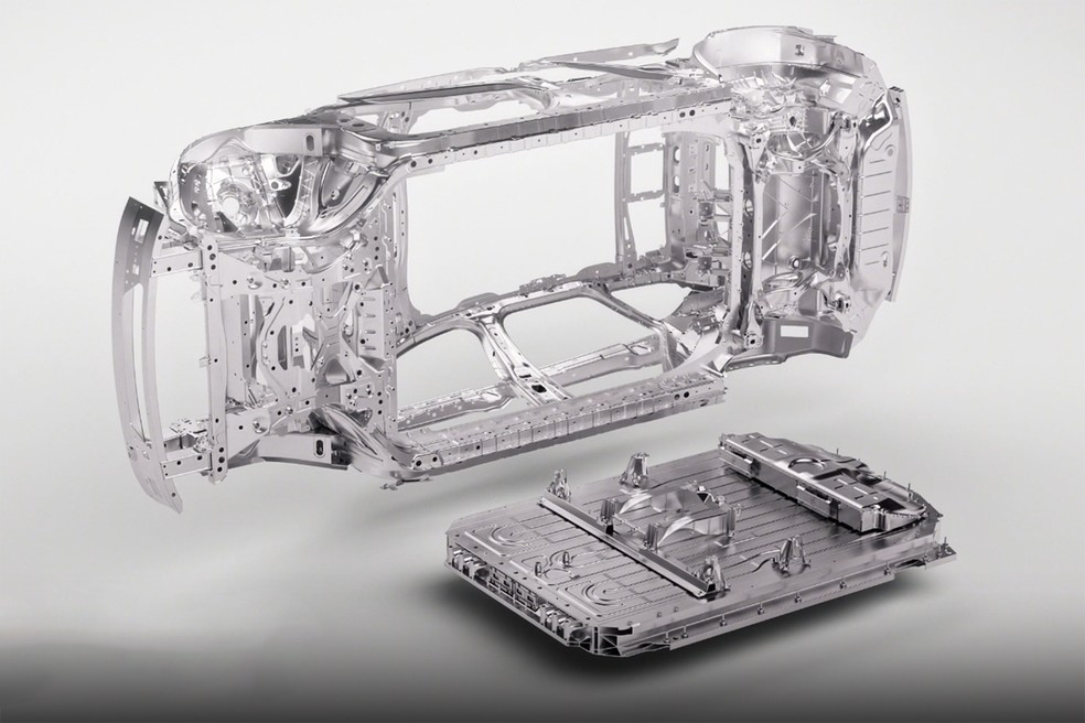 Volvo EX60 estreia item que promete revolucionar produção de carros