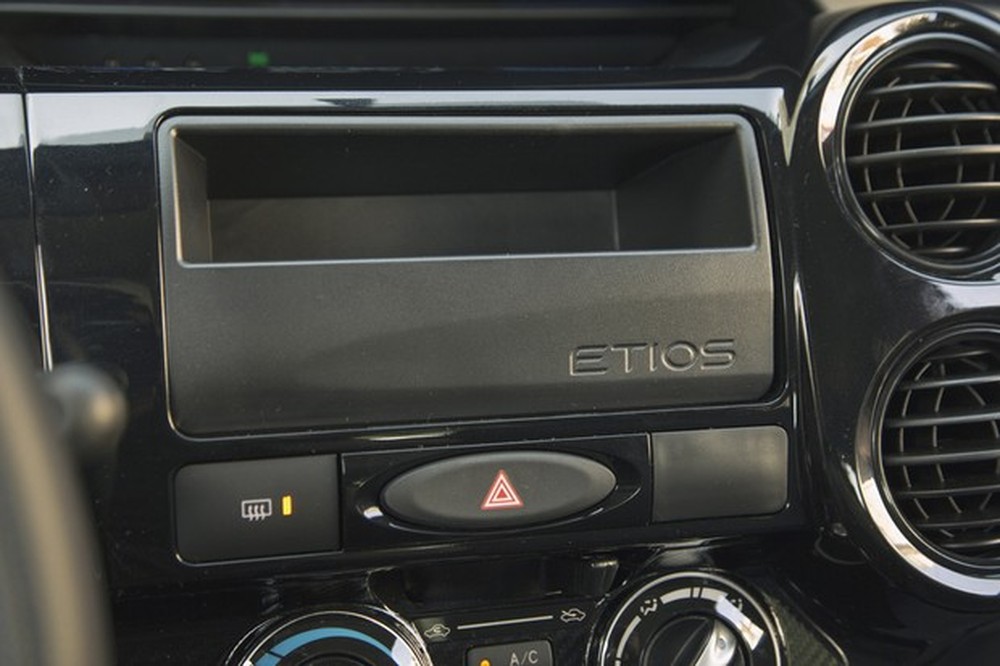 Teste: Toyota Etios 1.3 automático