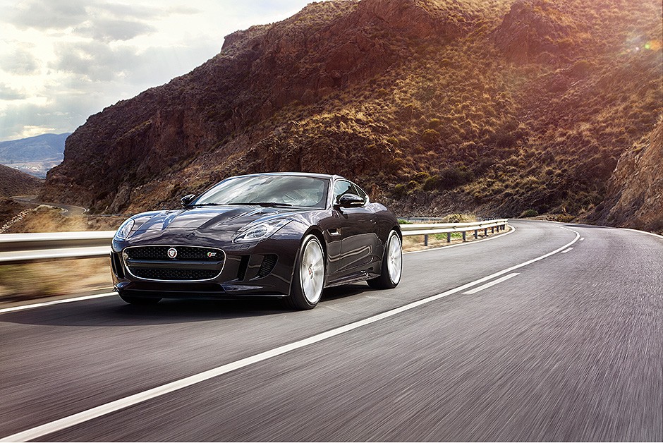 Teste: Jaguar F-Type R AWD