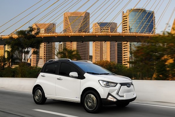 Preços dos elétricos da JAC Motors já sobem nas concessionárias