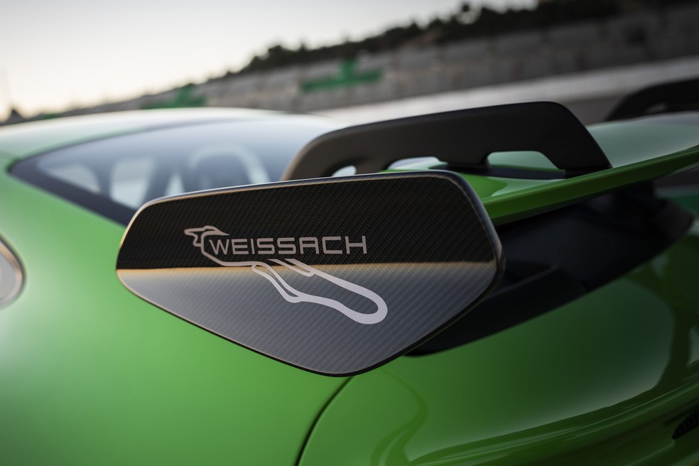 Novo Porsche 911 GT3 chega por R$ 1,5 milhão com versão 'comportada'
