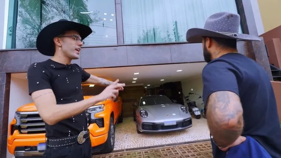 Luan Pereira canta sobre picapes, mas Porsche de R$ 1 milhão é o seu xodó