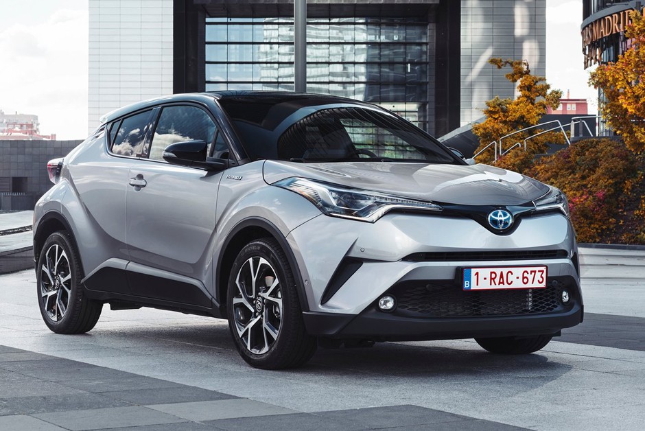 Novo Toyota C-HR tem o interior revelado