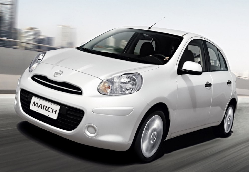 Nissan March usado é carro econômico e barato para uso urbano