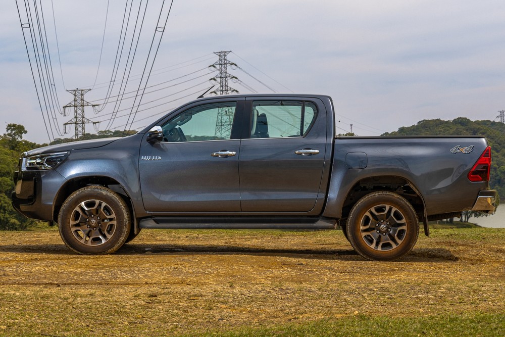 Toyota Hilux SRX: 5 razões para comprar e 5 motivos para pensar bem