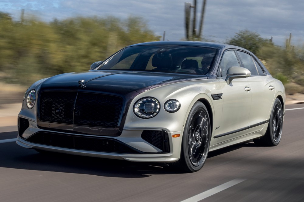 Teste: Bentley Flying Spur híbrido tem 780 cv e faz até 50 km/l