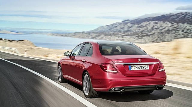 Mercedes revela primeiras imagens do novo Classe E