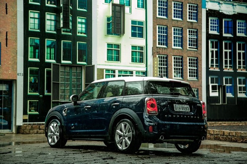 Novo Mini Countryman chega ao Brasil com preço inicial de R$ 144.950