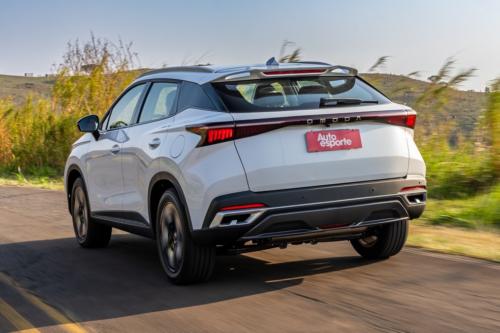 Teste: Omoda 5 HEV faz 23,3 km/l e roda 1.200 km com um tanque