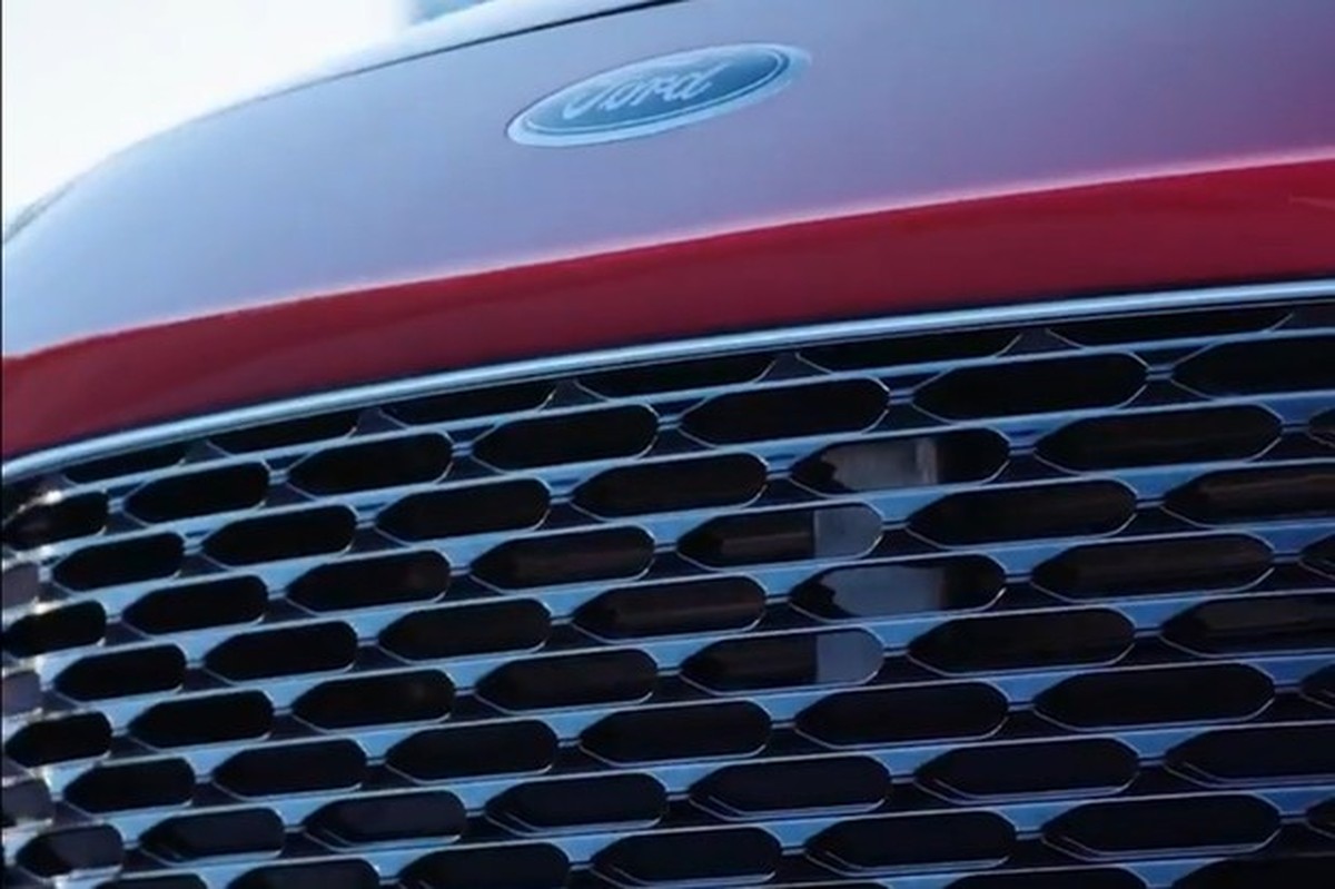 Ford mostra um pouco do Escape, o SUV do Focus rival do Jeep Compass