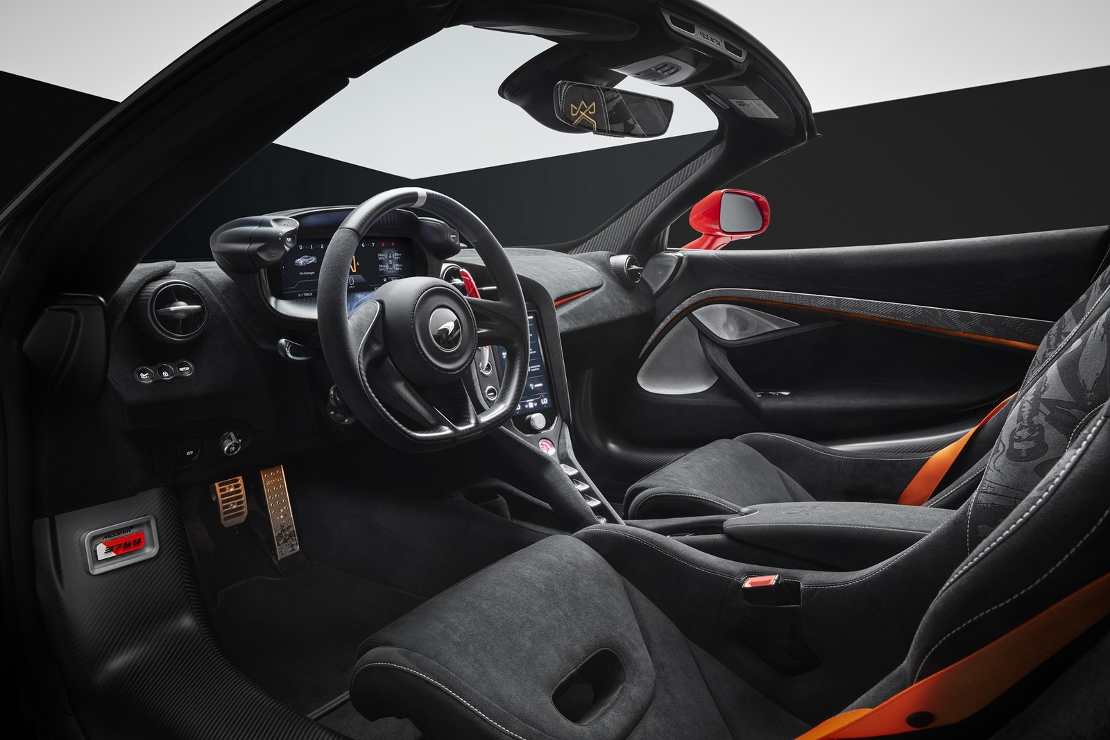 McLaren especial leva 50 dias para ser pintado e celebra aniversário da ...