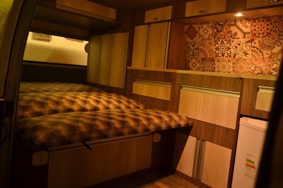 Conheça histórias de quem transformou a clássica Kombi em uma casa ...