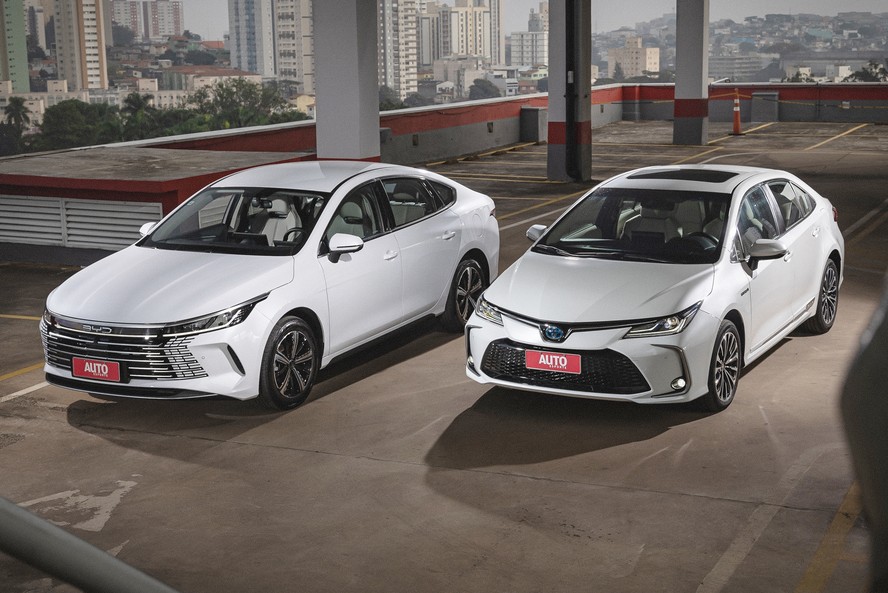 BYD King x Toyota Corolla: testamos qual é o mais econômico na prática