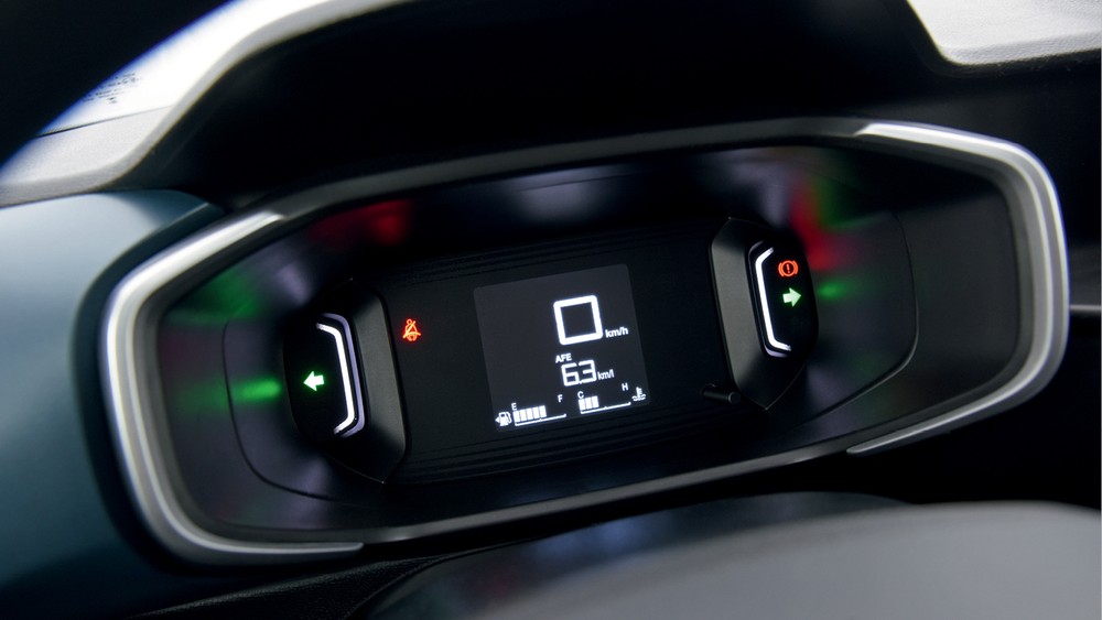 Teste: Citroën C3 Feel 1.0 equilibra virtudes e defeitos para encarar ...