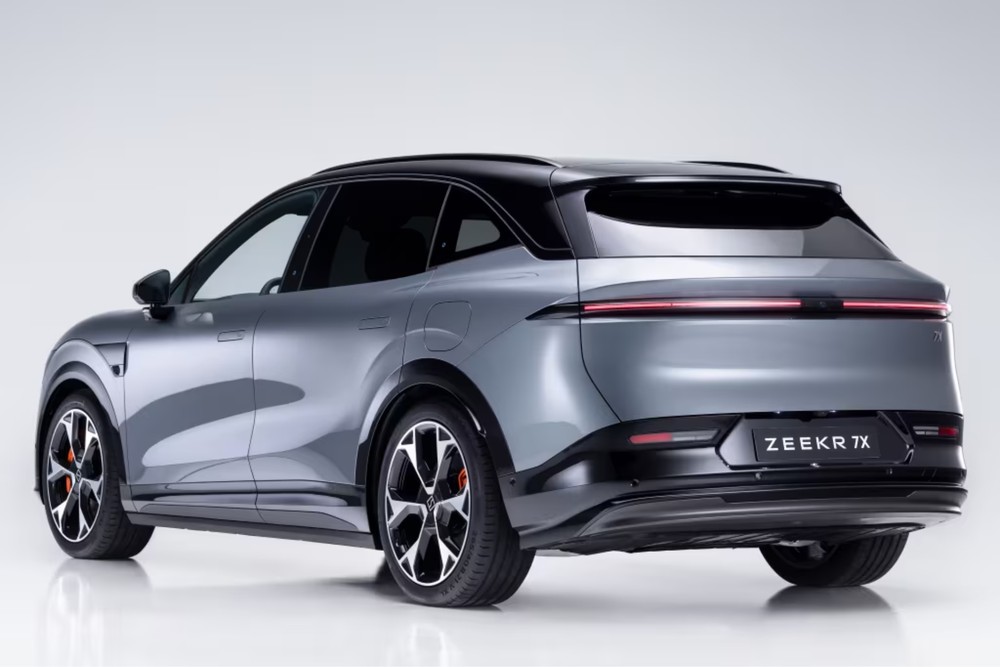 Zeekr 7X Premium é nova versão R$ 70 mil mais barata do SUV elétrico ...