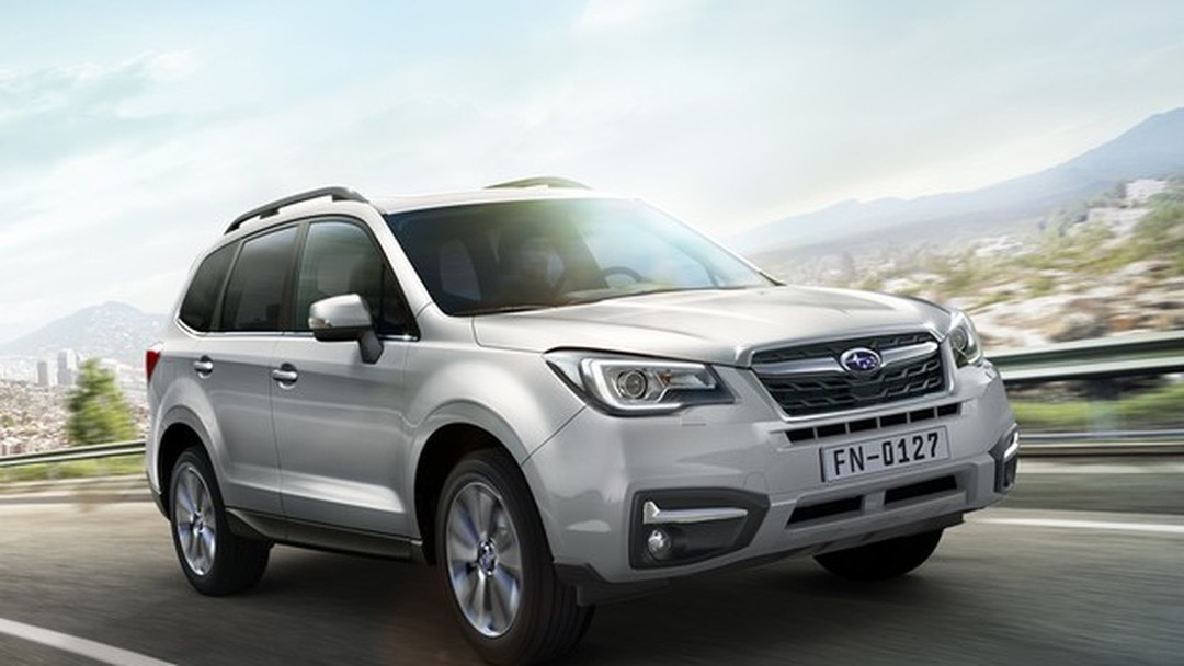 Autoesporte Carros: Forester