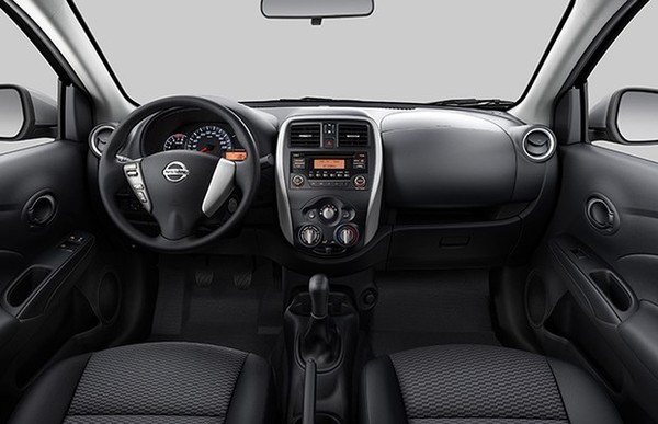 Nissan Versa: veja preços na Tabela Fipe e pontos fortes do sedã compacto