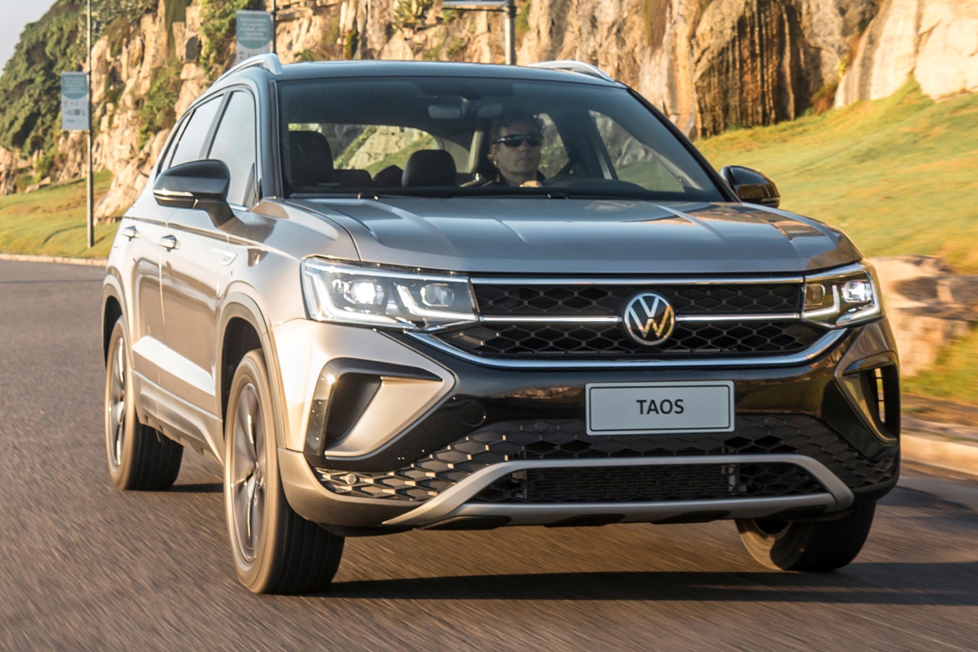 Volkswagen Taos usado por até R$ 120 mil nas versões Comfortline e Highline