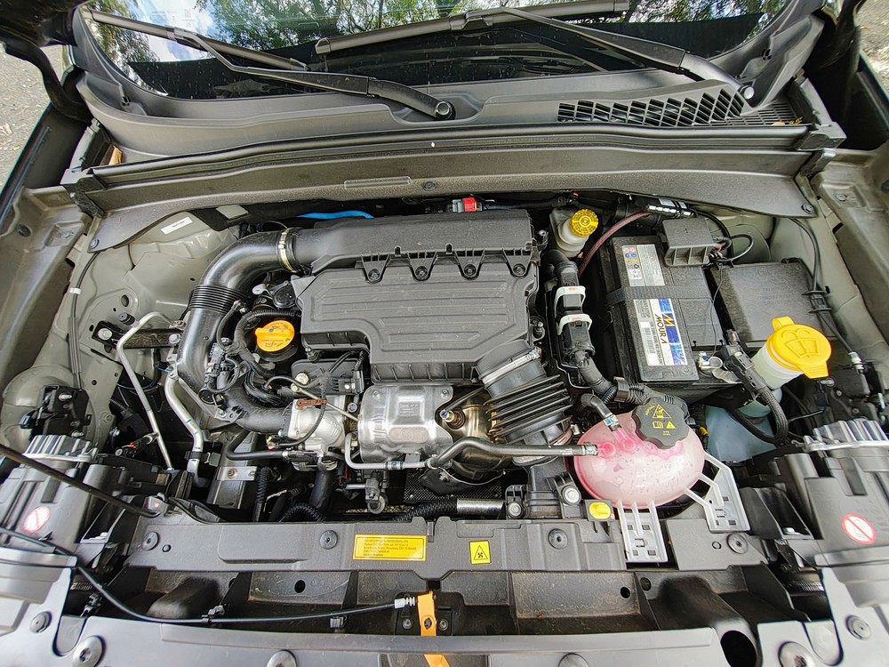 Jeep Renegade tem diferença de R$ 65 mil entre as versões; veja o que muda