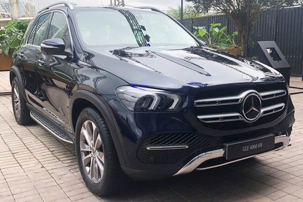 Mercedes lança novos GLE, A 35 Sedan, CLA 35 e elétrico EQC no Brasil