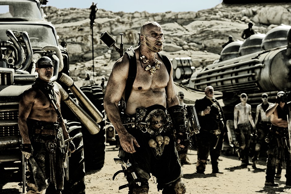 Diretor de Mad Max afirma que série terá mais dois filmes