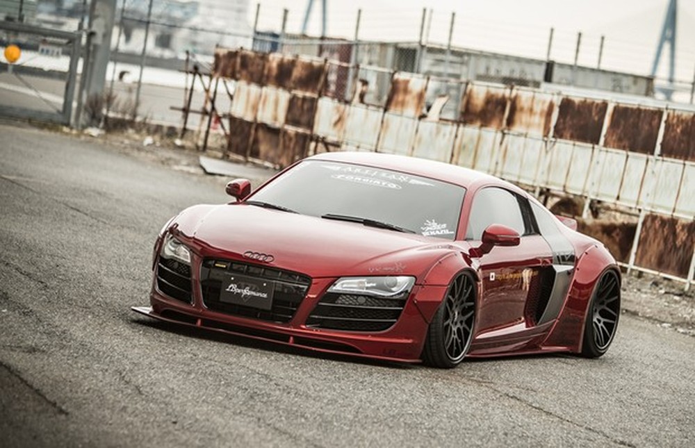 Audi R8 Liberty Walk tem estilo próprio