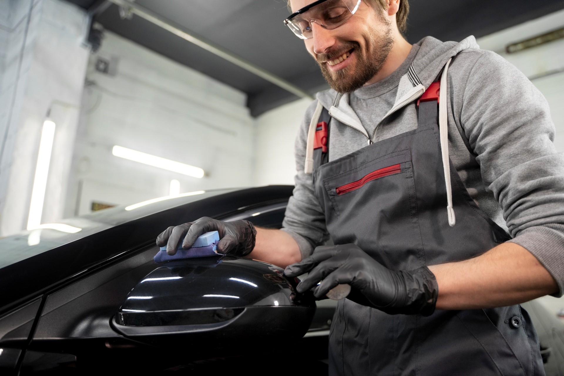 6 restauradores de plástico para renovar o acabamento do carro