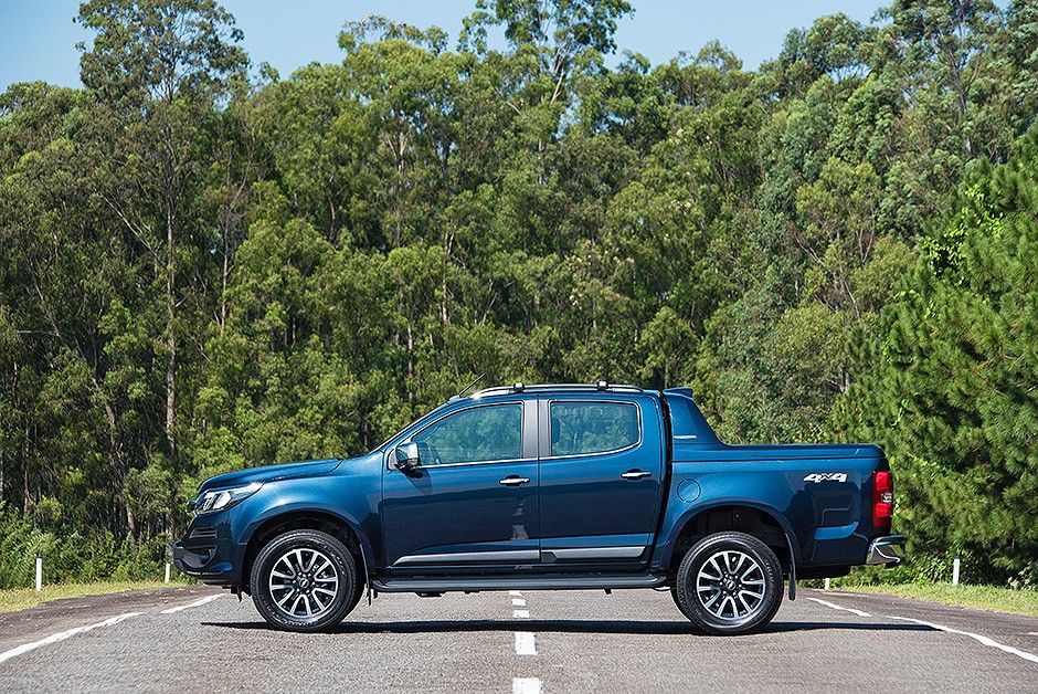 Chevrolet S10 2017 chega reestilizada e com novos equipamentos