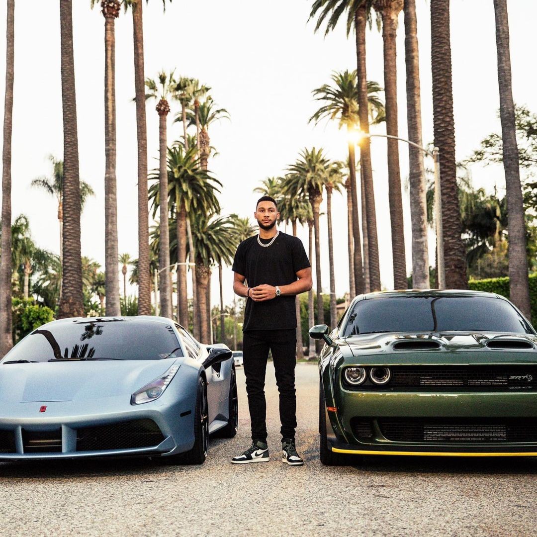 Astro da NBA, Ben Simmons exibe coleção de supercarros nas redes sociais