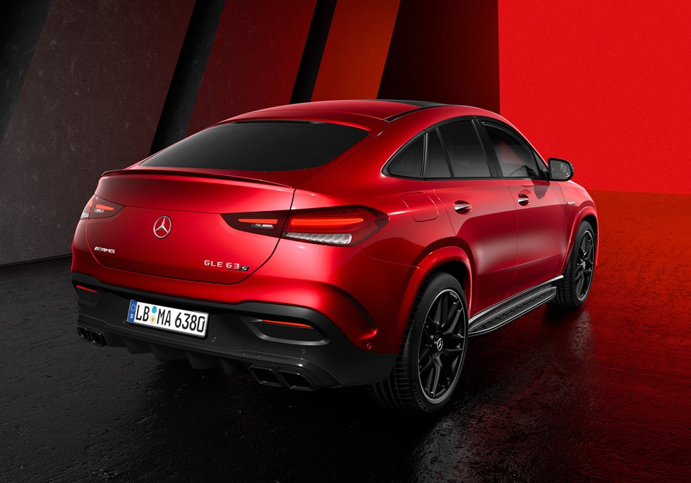 Mercedes-Benz lança seis esportivos no Brasil; preços chegam a R$ 1,2 ...