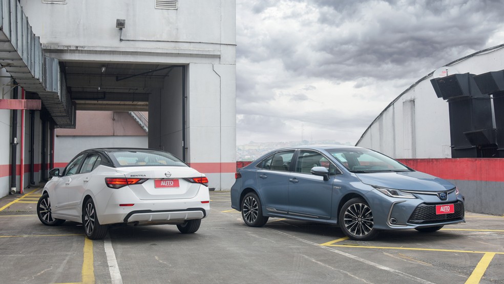 Comparativo: novo Nissan Sentra consegue superar o líder Toyota Corolla?