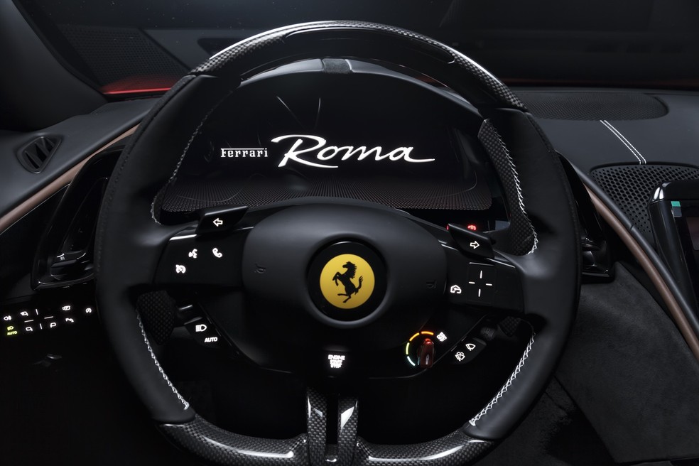 Nova Ferrari Roma chega ao Brasil pelo preço de R$ 3,3 milhões – duas ...