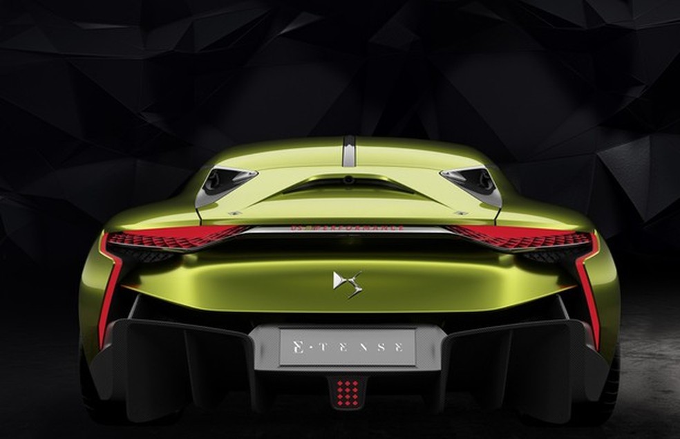 Conceito DS E-Tense é revelado com 407 cv