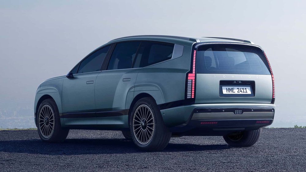 Hyundai Ioniq 9 surge no Brasil como SUV elétrico gigante que roda 600 km