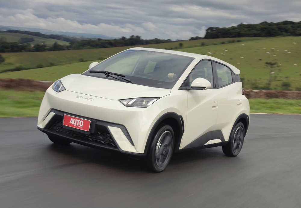 BYD Dolphin Mini chega por R$ 115.800; veja equipamentos