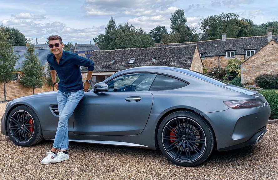 Russell já rodava de Mercedes muito antes de virar companheiro de Lewis ...